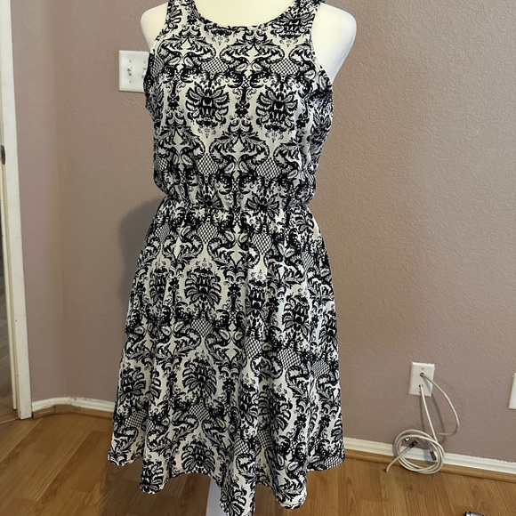 Francesca's Collections | Dresses | Francescas Open Back A Line Dress ...